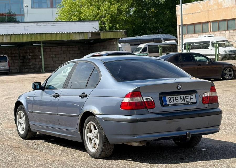 Zils BMW 316 2004 Narva, ar dzinēja tilpumu 1.80 L un nobraukumu 317 tūkst. km par 1099 €, foto 13 vietnē AUTOMOTO.COM.LV