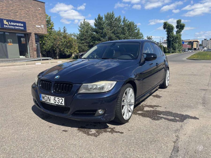 Blue BMW 316 2011 in Kaunas, with an engine capacity of 2.00 L and mileage of 328 thousand km for 4500 €, photo 1 on AUTOMOTO.COM.LV