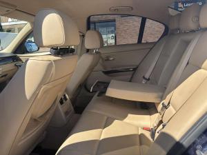 Blue BMW 316 2011 in Kaunas, with an engine capacity of 2.00 L and mileage of 328 thousand km for 4500 €, photo 11 on AUTOMOTO.COM.LV