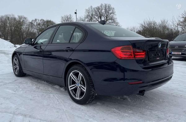 Blue BMW 316 2014 in Panevezys, with an engine capacity of 2.00 L and mileage of 166 thousand km for 7900 €, photo 3 on AUTOMOTO.COM.LV