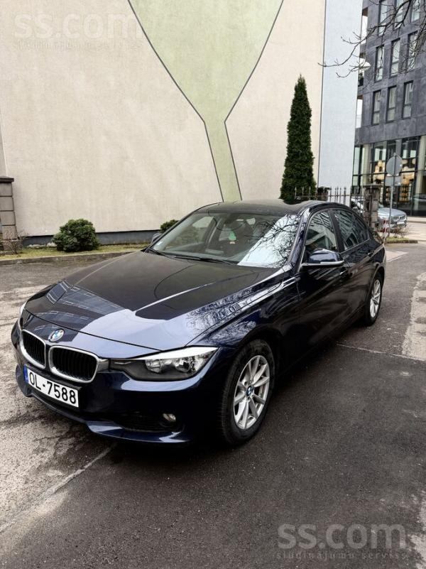 Zils BMW 316 2015 Rīga, ar dzinēja tilpumu 2.00 L un nobraukumu 160 tūkst. km par 11000 €, foto 2 vietnē AUTOMOTO.COM.LV