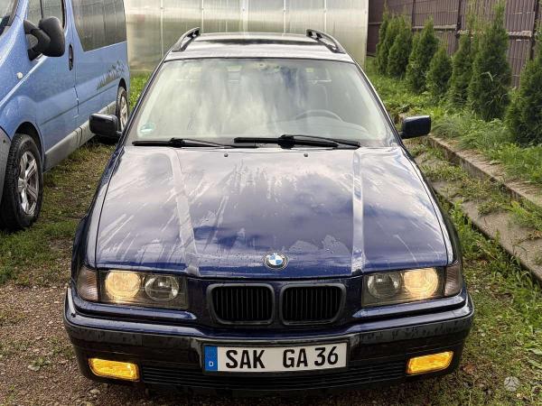 Blue BMW 316 1997 in Kretinga, with an engine capacity of 1.60 L and mileage of 300 thousand km for 1499 €, photo 4 on AUTOMOTO.COM.LV