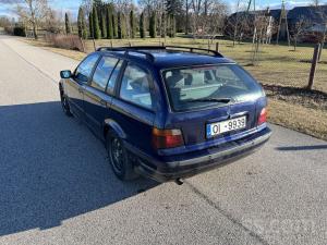 Zils BMW 316 1998 Valka, ar dzinēja tilpumu 1.60 L un nobraukumu 256 tūkst. km par 1900 €, foto 4 vietnē AUTOMOTO.COM.LV