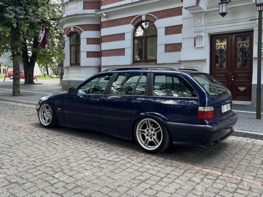 Синий БМВ 316 1998 в Валмиера, объемом двигателя 1.60 л и пробегом 255 тыс. км за 3300 €, фото 3 на AUTOMOTO.COM.LV