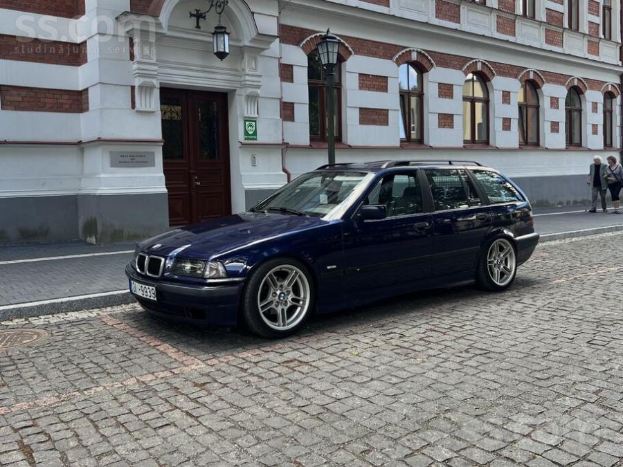 Синий БМВ 316 1998 в Валмиера, объемом двигателя 1.60 л и пробегом 255 тыс. км за 3300 €, фото 5 на AUTOMOTO.COM.LV