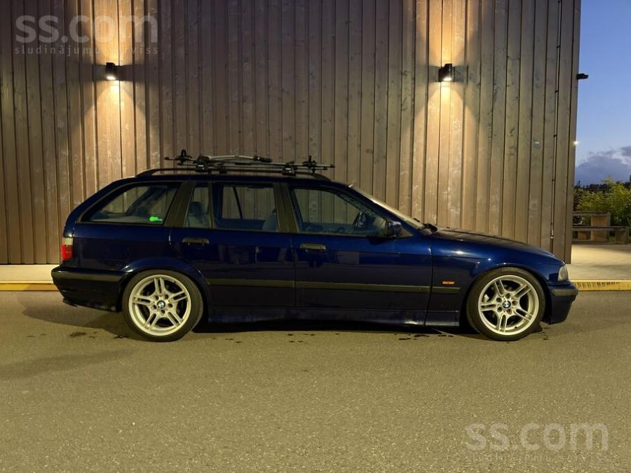 Синий БМВ 316 1998 в Валмиера, объемом двигателя 1.60 л и пробегом 260 тыс. км за 2900 €, фото 1 на AUTOMOTO.COM.LV