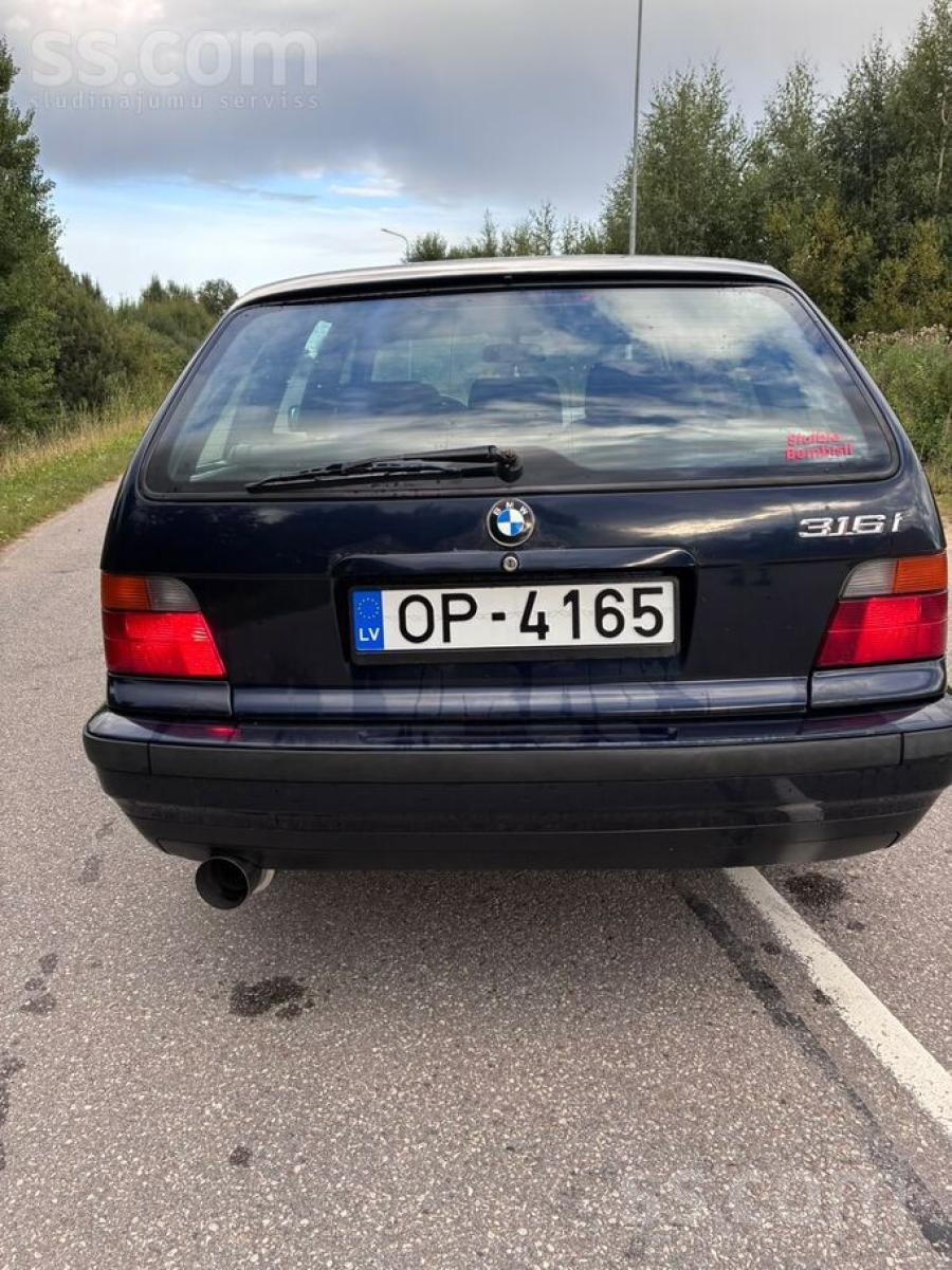 Синий БМВ 316 1999 в Тукумс, объемом двигателя 1.60 л и пробегом 250 тыс. км за 4000 €, фото 6 на AUTOMOTO.COM.LV