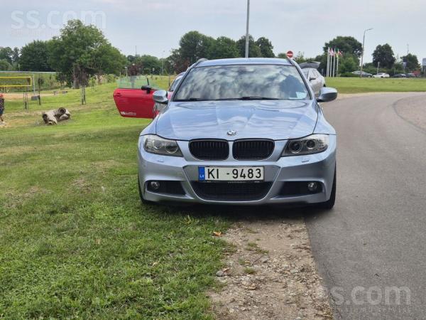 Blue BMW 316 2010 in Liepaja, with an engine capacity of 2.00 L and mileage of 262 thousand km for 5600 €, photo 3 on AUTOMOTO.COM.LV