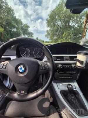Blue BMW 316 2010 in Liepaja, with an engine capacity of 2.00 L and mileage of 262 thousand km for 5600 €, photo 13 on AUTOMOTO.COM.LV