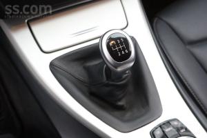 Blue BMW 316 2011 in Valmiera, with an engine capacity of 2.00 L and mileage of 386 thousand km for 3895 €, photo 26 on AUTOMOTO.COM.LV