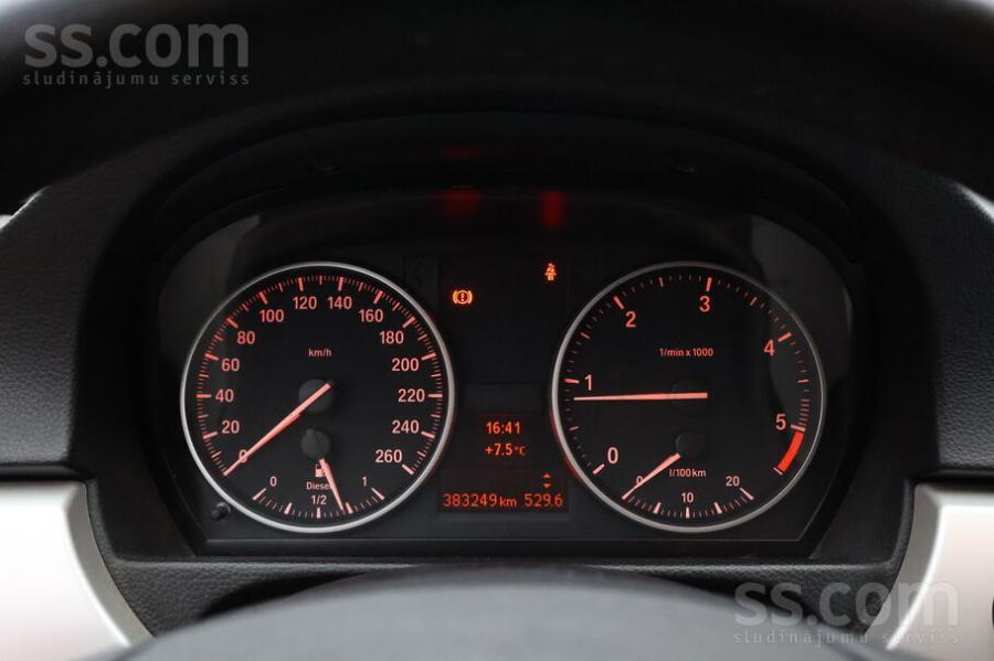 Blue BMW 316 2011 in Valmiera, with an engine capacity of 2.00 L and mileage of 386 thousand km for 3895 €, photo 29 on AUTOMOTO.COM.LV