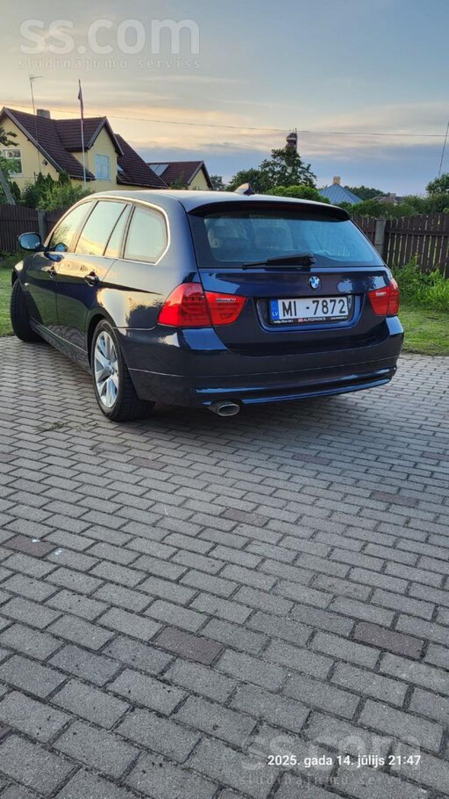 Blue BMW 316 2012 in Talsi, with an engine capacity of 2.00 L and mileage of 293 thousand km for 4600 €, photo 2 on AUTOMOTO.COM.LV