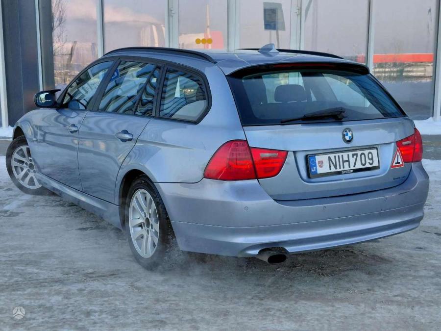 Zils BMW 316 2012 Viļņa, ar dzinēja tilpumu 2.00 L un nobraukumu 349 tūkst. km par 5400 €, foto 4 vietnē AUTOMOTO.COM.LV