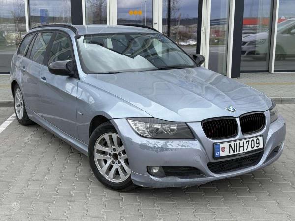 Blue BMW 316 2012 in Vilnius, with an engine capacity of 2.00 L and mileage of 349 thousand km for 2800 €, photo 1 on AUTOMOTO.COM.LV