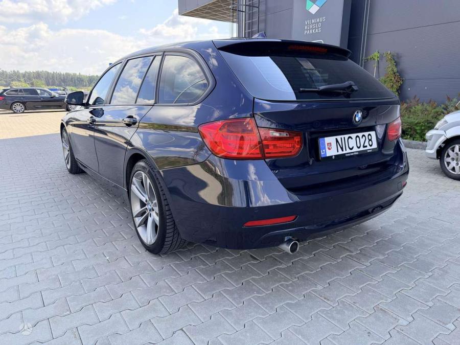 Blue BMW 316 2015 in Vilnius, with an engine capacity of 2.00 L and mileage of 257 thousand km for 6900 €, photo 4 on AUTOMOTO.COM.LV