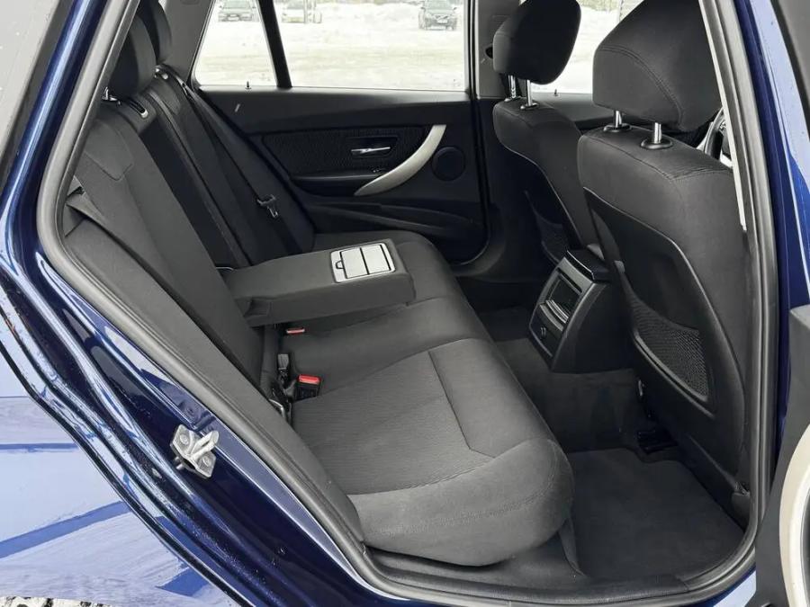 Zils BMW 316 2018 Rīga, ar dzinēja tilpumu 2.00 L un nobraukumu 92 tūkst. km par 12900 €, foto 12 vietnē AUTOMOTO.COM.LV