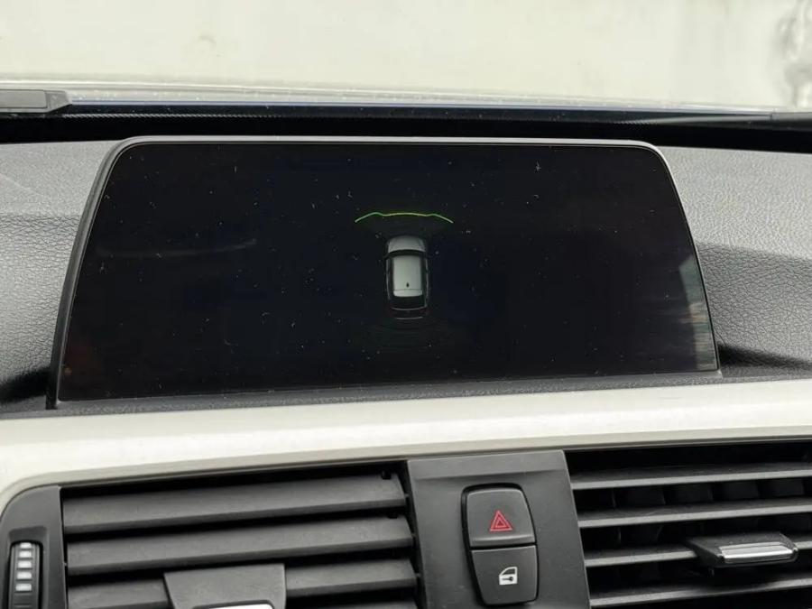 Zils BMW 316 2018 Rīga, ar dzinēja tilpumu 2.00 L un nobraukumu 92 tūkst. km par 12900 €, foto 20 vietnē AUTOMOTO.COM.LV