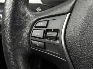 Zils BMW 316 2018 Rīga, ar dzinēja tilpumu 2.00 L un nobraukumu 92 tūkst. km par 12900 €, foto 23 vietnē AUTOMOTO.COM.LV