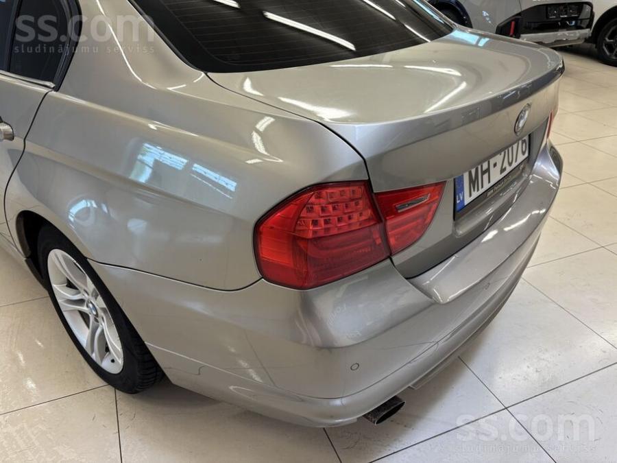 Brown BMW 316 2009 in Riga, with an engine capacity of 2.00 L and mileage of 254 thousand km for 3500 €, photo 8 on AUTOMOTO.COM.LV
