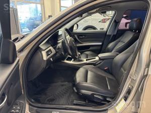 Brown BMW 316 2009 in Riga, with an engine capacity of 2.00 L and mileage of 254 thousand km for 3500 €, photo 9 on AUTOMOTO.COM.LV