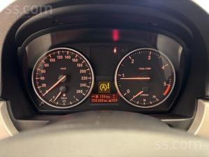 Brown BMW 316 2009 in Riga, with an engine capacity of 2.00 L and mileage of 254 thousand km for 3500 €, photo 16 on AUTOMOTO.COM.LV