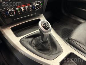 Brown BMW 316 2009 in Riga, with an engine capacity of 2.00 L and mileage of 254 thousand km for 3500 €, photo 18 on AUTOMOTO.COM.LV