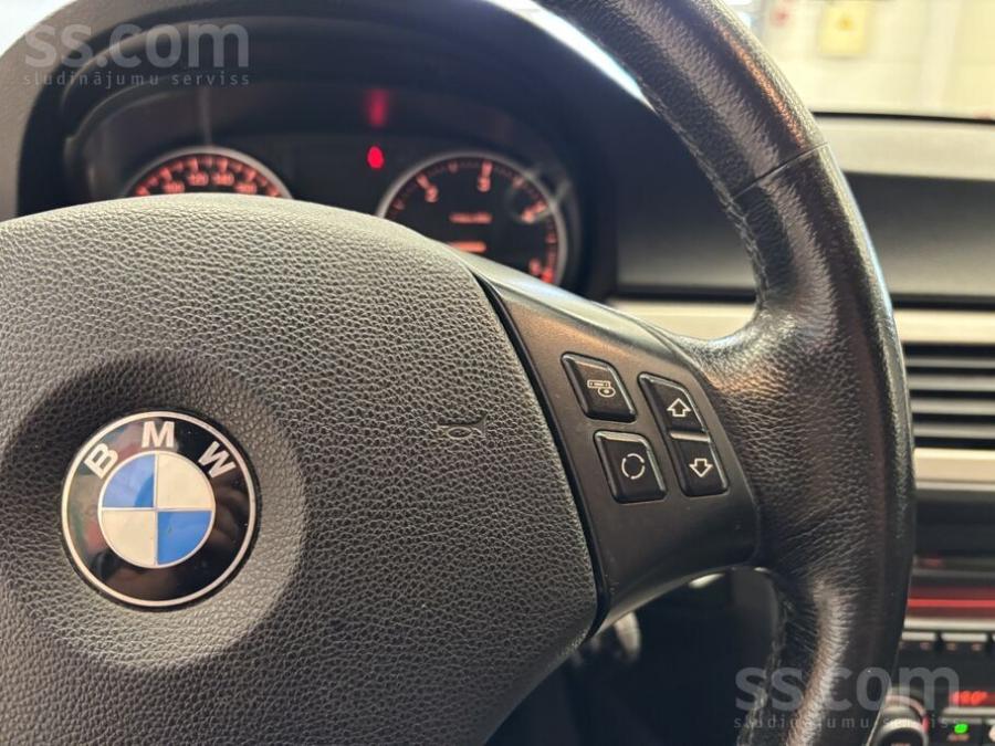 Brown BMW 316 2009 in Riga, with an engine capacity of 2.00 L and mileage of 254 thousand km for 3500 €, photo 20 on AUTOMOTO.COM.LV
