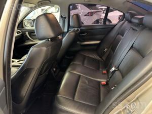 Brown BMW 316 2009 in Riga, with an engine capacity of 2.00 L and mileage of 254 thousand km for 3500 €, photo 23 on AUTOMOTO.COM.LV