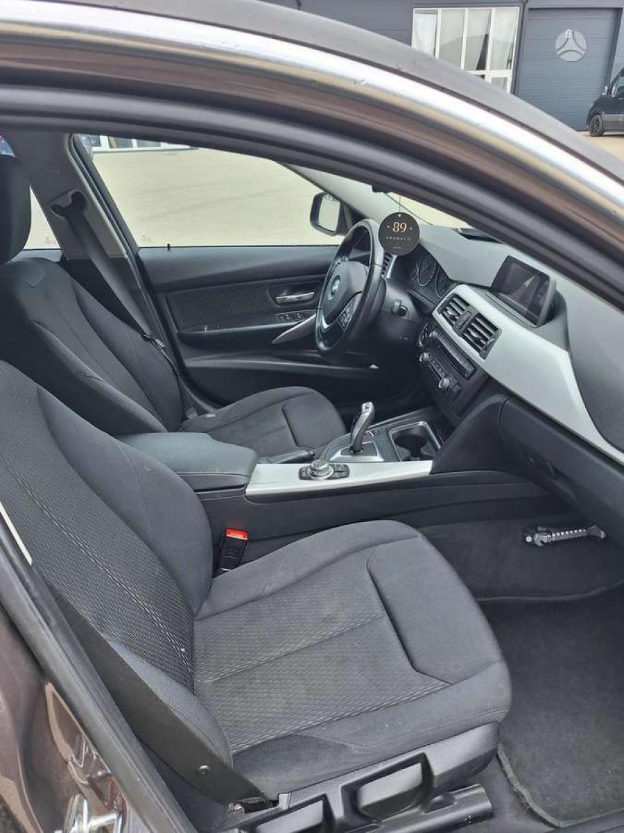 Brown BMW 316 2014 in Kaunas, with an engine capacity of 2.00 L and mileage of 388 thousand km for 6150 €, photo 15 on AUTOMOTO.COM.LV