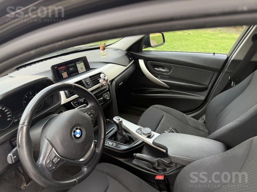 Brown BMW 316 2017 in Riga, with an engine capacity of 2.00 L and mileage of 302 thousand km for 10500 €, photo 4 on AUTOMOTO.COM.LV