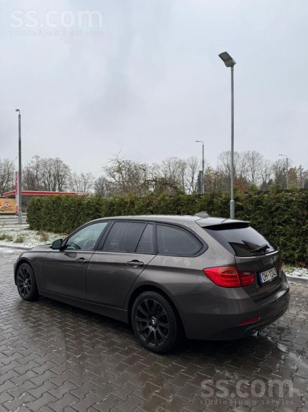 Brown BMW 316 2014 in Jelgava, with an engine capacity of 1.60 L and mileage of 298 thousand km for 6400 €, photo 3 on AUTOMOTO.COM.LV