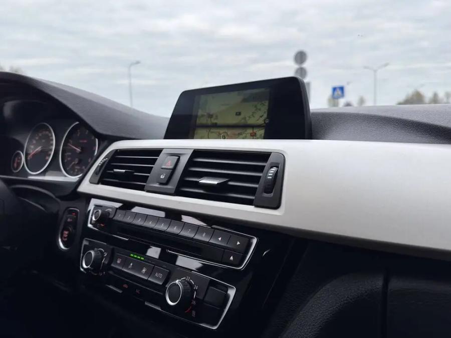 Brūns BMW 316 2017 Rēzekne, ar dzinēja tilpumu 2.00 L un nobraukumu 250 tūkst. km par 9700 €, foto 13 vietnē AUTOMOTO.COM.LV