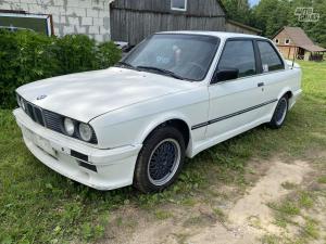 BMW 316 1988 Prienai, ar dzinēja tilpumu 1.80 L un nobraukumu 230 tūkst. km par 4299 €, foto  vietnē AUTOMOTO.COM.LV