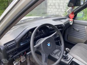 BMW 316 1988 Prienai, ar dzinēja tilpumu 1.80 L un nobraukumu 230 tūkst. km par 4299 €, foto 12 vietnē AUTOMOTO.COM.LV