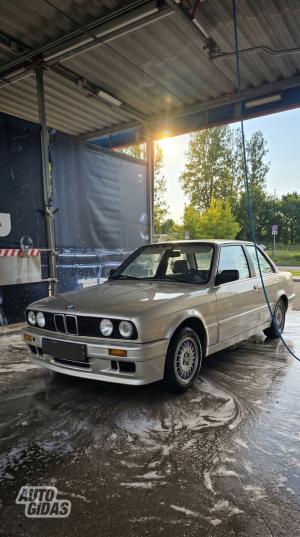 БМВ 316 1988 в Вильнюс, объемом двигателя 1.80 л и пробегом 110 тыс. км за 5700 €, фото 6 на AUTOMOTO.COM.LV