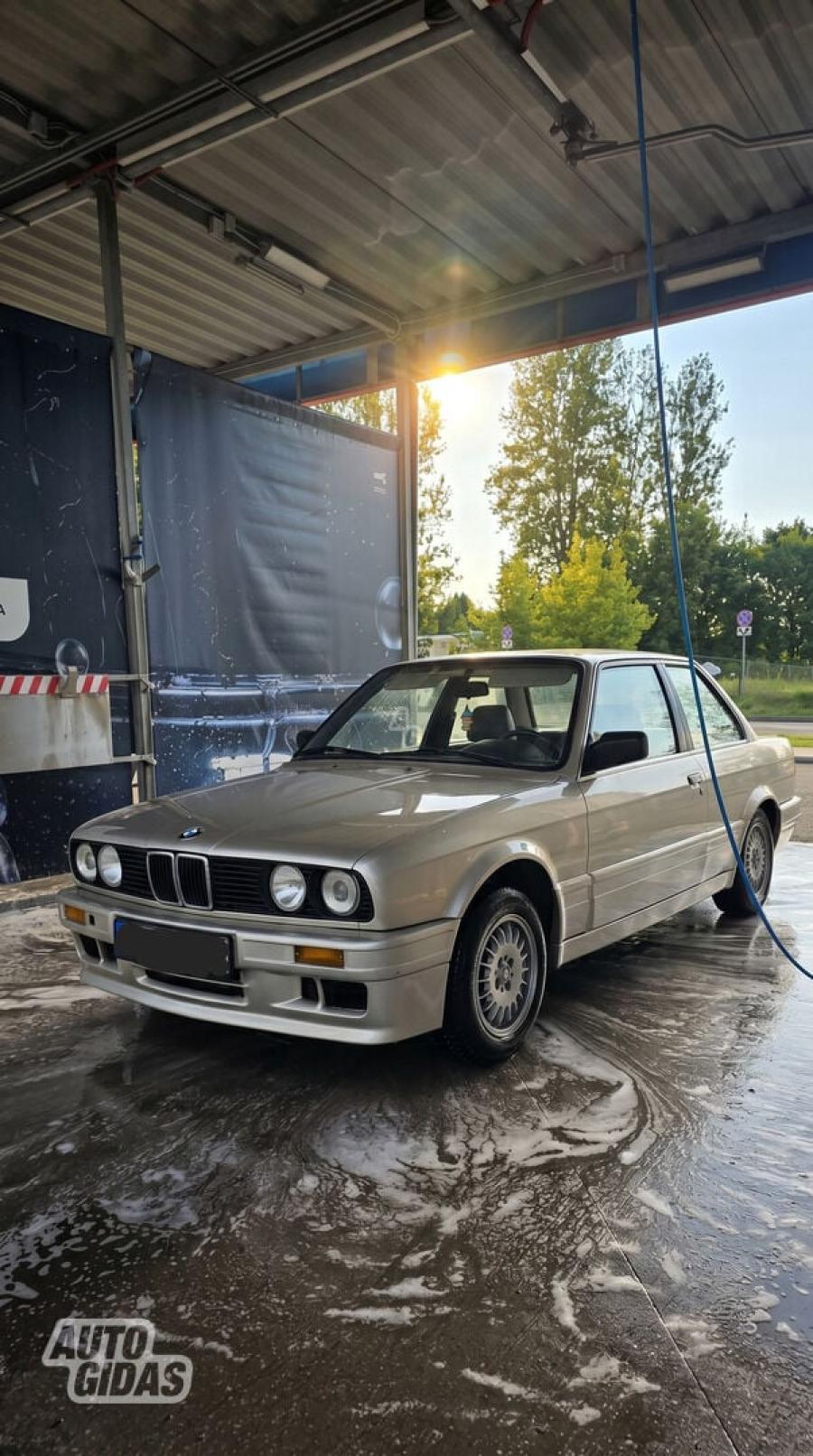 БМВ 316 1988 в Вильнюс, объемом двигателя 1.80 л и пробегом 110 тыс. км за 5700 €, фото 6 на AUTOMOTO.COM.LV