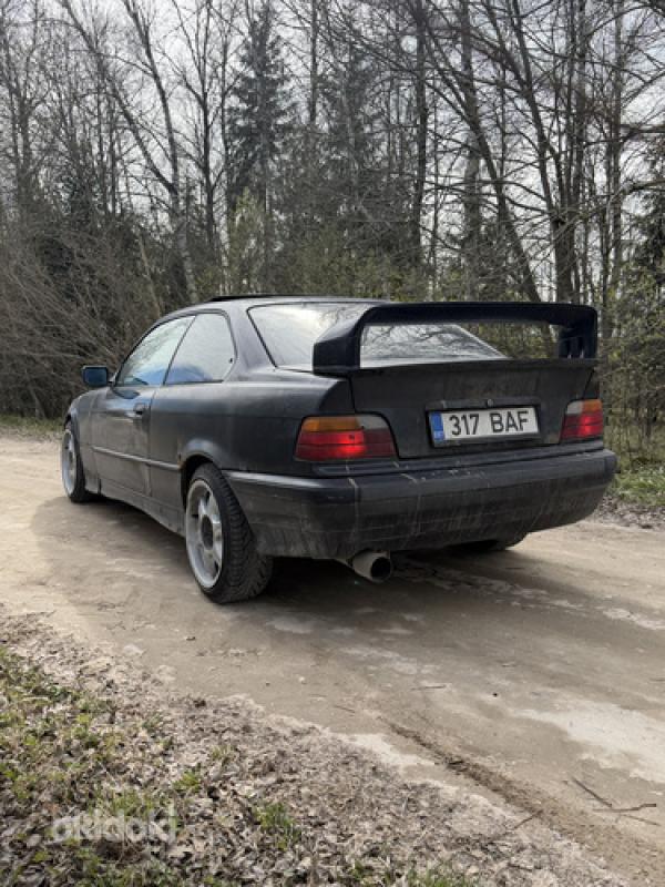 BMW 316 1994 Peltsamā, ar dzinēja tilpumu 2.80 L un nobraukumu 0 tūkst. km par 2600 €, foto 5 vietnē AUTOMOTO.COM.LV