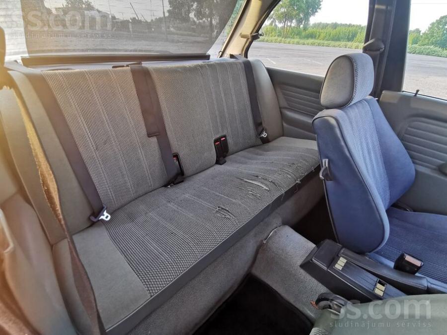 Zaļš BMW 316 1986 Jelgava, ar dzinēja tilpumu 3.00 L un nobraukumu 273 tūkst. km par 8500 €, foto 11 vietnē AUTOMOTO.COM.LV