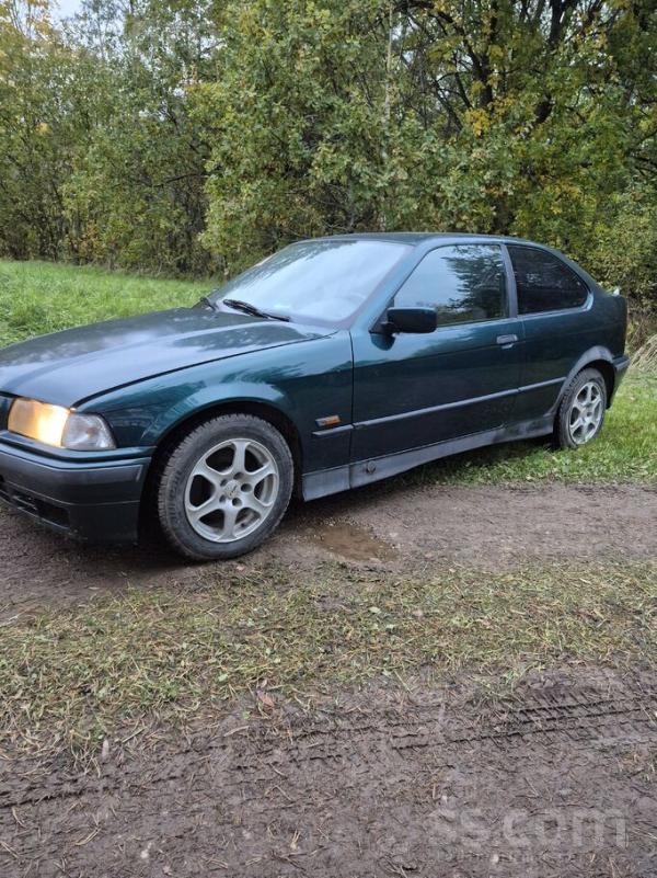 BMW 316 1994 Balvi vietnÄ ZaļŔ BMW 316 1994 Balvi, ar dzinÄja tilpumu 1.60 L un nobraukumu 318 tÅ«kst. km par 1500 ā¬, foto 4 vietnÄ AUTOMOTO.COM.LV