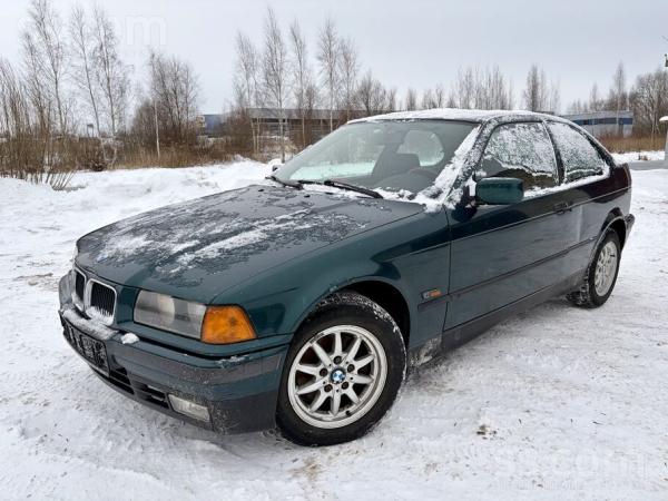 Green BMW 316 1995 in Daugavpils, with an engine capacity of 1.60 L and mileage of 306 thousand km for 1400 €, photo 1 on AUTOMOTO.COM.LV