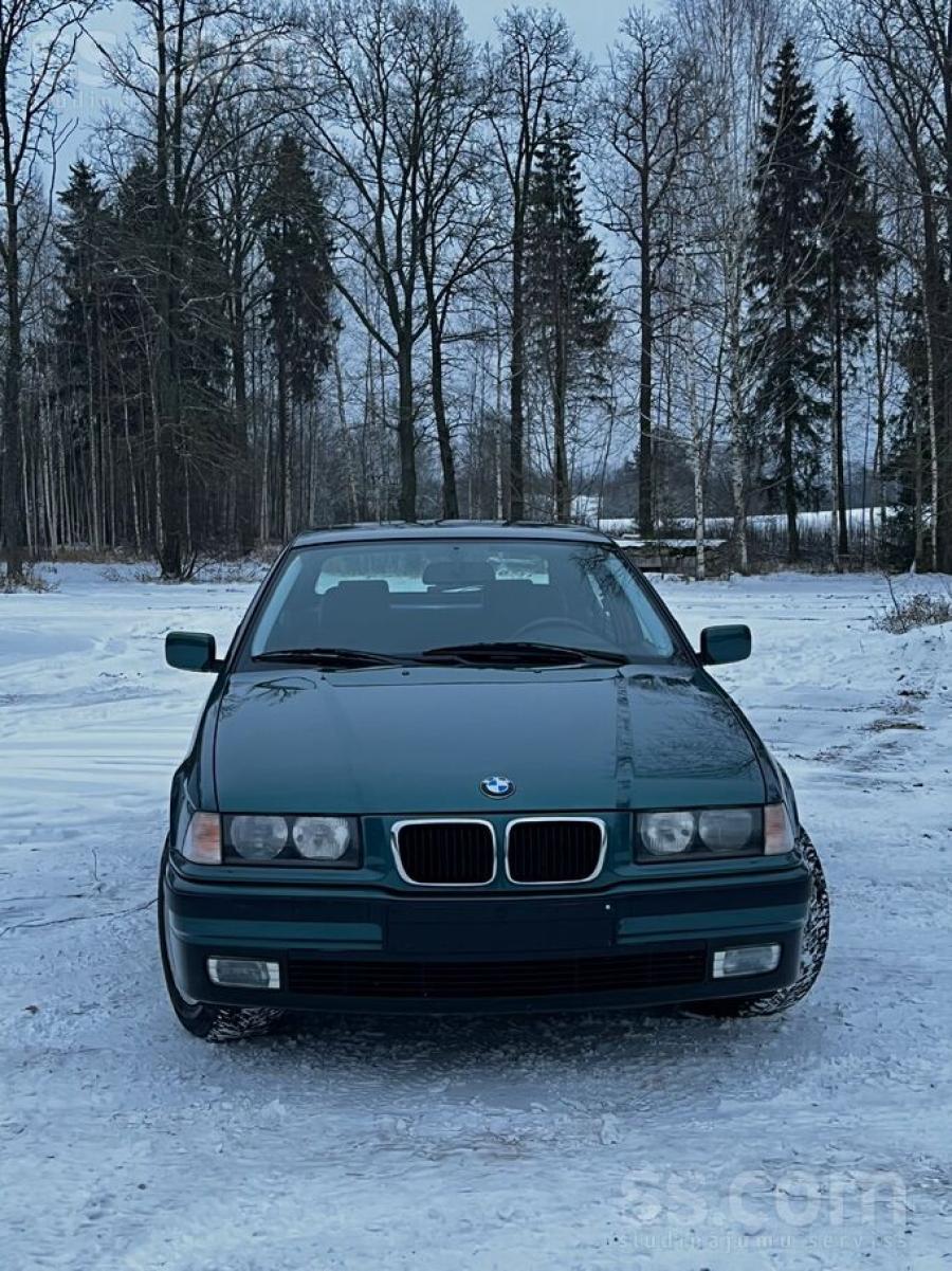 Green BMW 316 1997 in Cesis, with an engine capacity of 1.60 L and mileage of 97 thousand km for 4970 €, photo 2 on AUTOMOTO.COM.LV