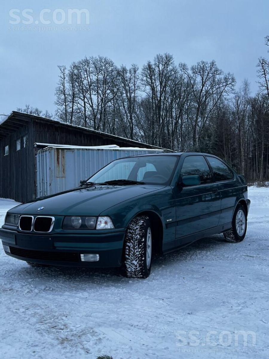 Green BMW 316 1997 in Cesis, with an engine capacity of 1.60 L and mileage of 97 thousand km for 4970 €, photo 4 on AUTOMOTO.COM.LV