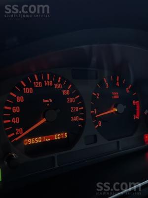 Zaļš BMW 316 1997 Cēsis, ar dzinēja tilpumu 1.60 L un nobraukumu 97 tūkst. km par 4520 €, foto 17 vietnē AUTOMOTO.COM.LV