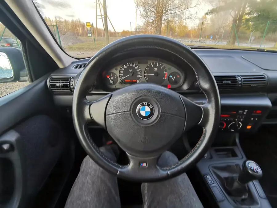 Zaļš BMW 316 2000 Kuldīga, ar dzinēja tilpumu 1.90 L un nobraukumu 189 tūkst. km par 1950 €, foto 7 vietnē AUTOMOTO.COM.LV