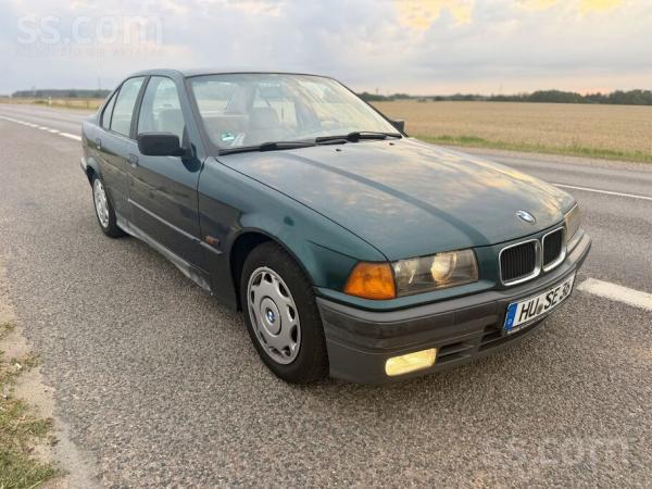 Zaļš BMW 316 1994 Rīga, ar dzinēja tilpumu 1.60 L un nobraukumu 201 tūkst. km par 2850 €, foto 3 vietnē AUTOMOTO.COM.LV