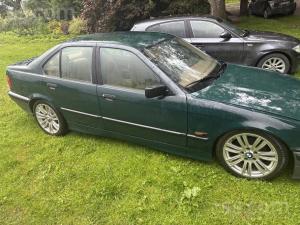Green BMW 316 1995 in Jelgava, with an engine capacity of 2.50 L and mileage of 161 thousand km for 3250 €, photo 5 on AUTOMOTO.COM.LV