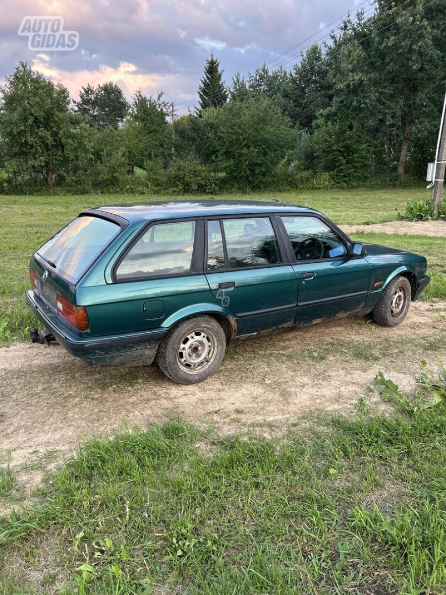 Zaļš BMW 316 1993 Alīta, ar dzinēja tilpumu 1.60 L un nobraukumu 160 tūkst. km par 1550 €, foto 5 vietnē AUTOMOTO.COM.LV