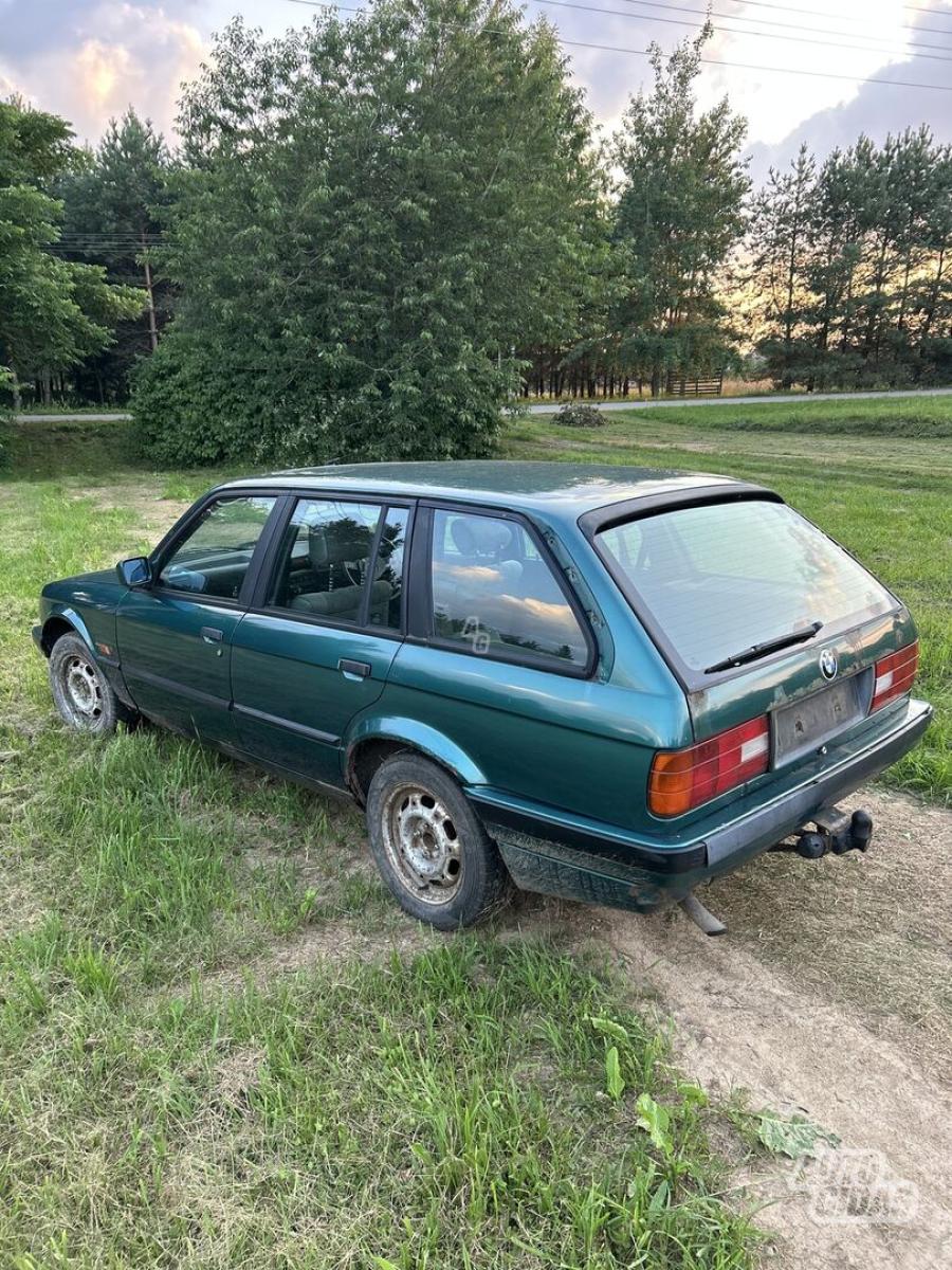 Zaļš BMW 316 1993 Alīta, ar dzinēja tilpumu 1.60 L un nobraukumu 160 tūkst. km par 1550 €, foto 7 vietnē AUTOMOTO.COM.LV
