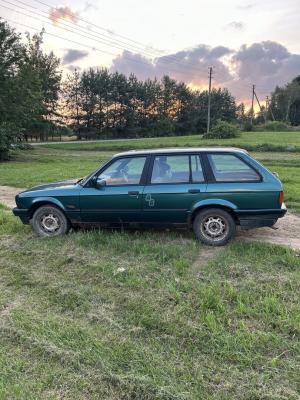 Zaļš BMW 316 1993 Alīta, ar dzinēja tilpumu 1.60 L un nobraukumu 160 tūkst. km par 1550 €, foto 8 vietnē AUTOMOTO.COM.LV
