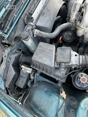 Zaļš BMW 316 1993 Alīta, ar dzinēja tilpumu 1.60 L un nobraukumu 160 tūkst. km par 1550 €, foto 15 vietnē AUTOMOTO.COM.LV